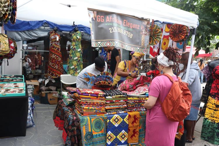Odunde joy!: Photos from America's largest Black, African cultural ...