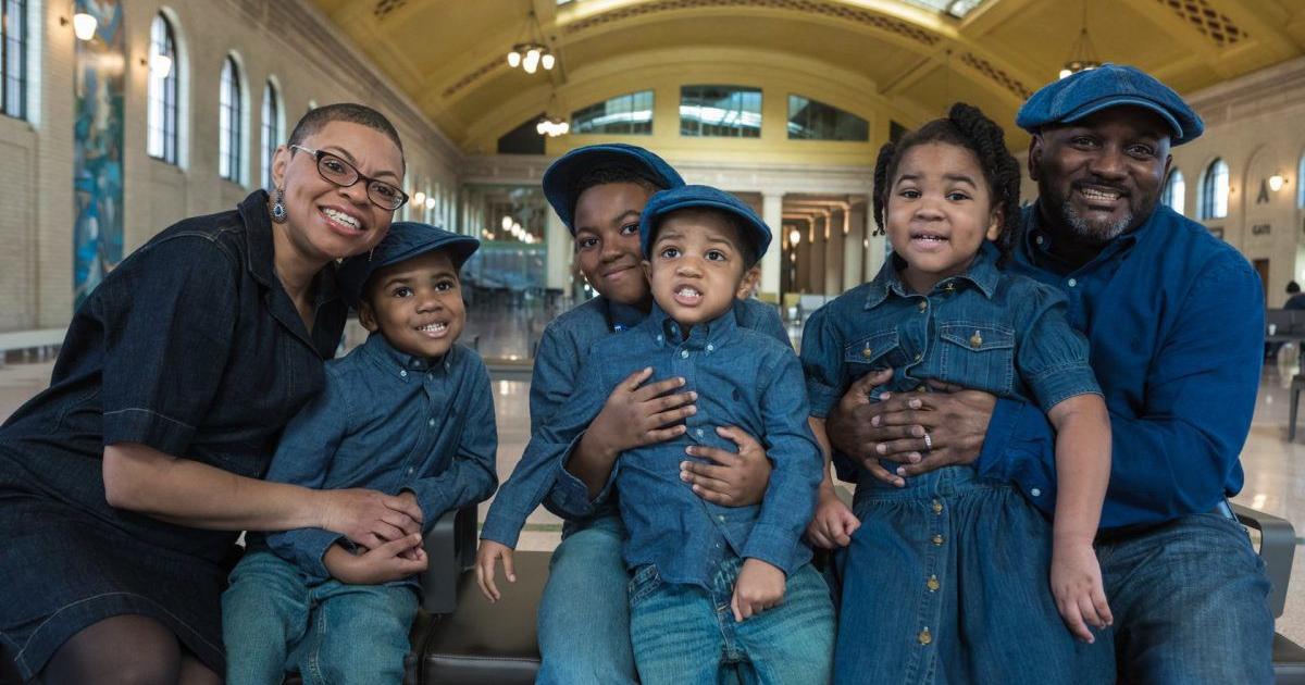 Tyler Perry inspires emerging podcaster to "build her own" | Lifestyle ...