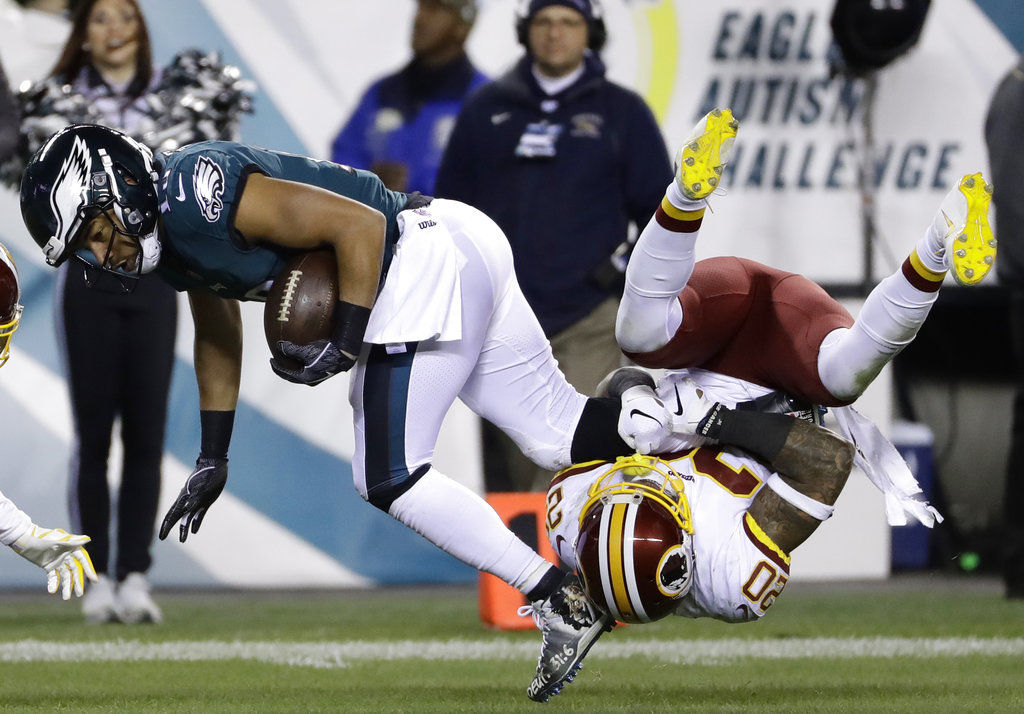 Wentz tosses for 2 TDs, leads Eagles over Redskins 28-13 | Sports ...
