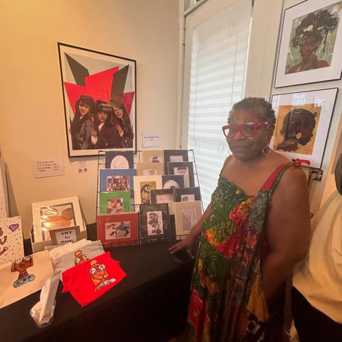 Students at Guion S. Bluford Elementary School participate in art ...