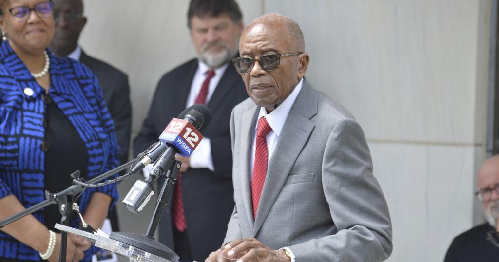 Legendary civil rights attorney Fred Gray honored with statue in ...