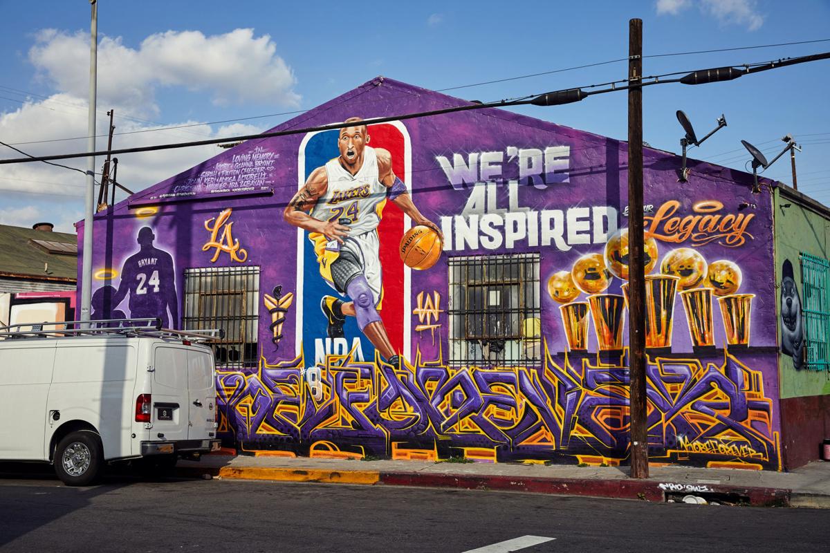 In LA, Kobe dominates the paint | Across America | phillytrib.com