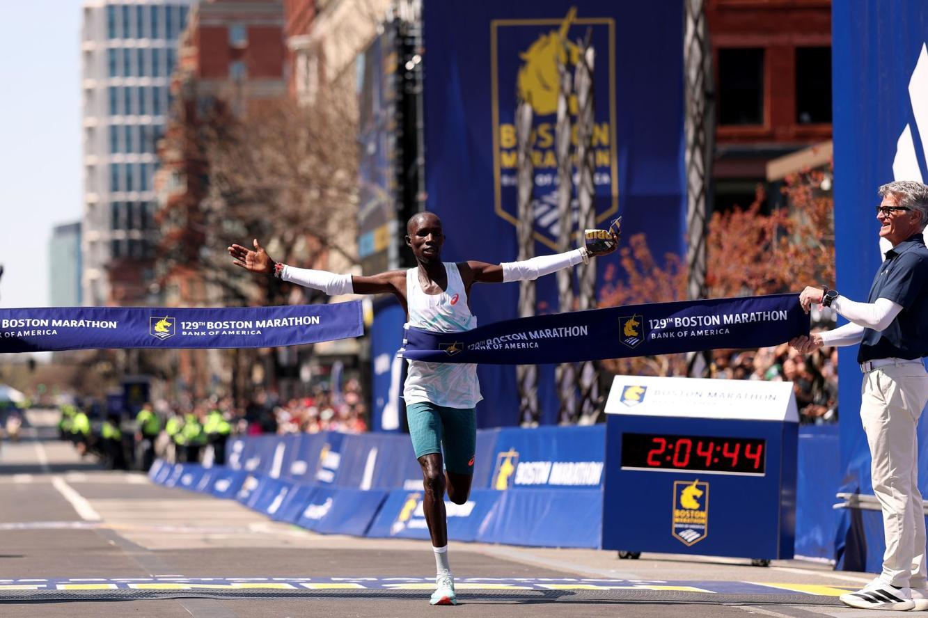 John Korir wins the Boston Marathon, following in his brother’s ...