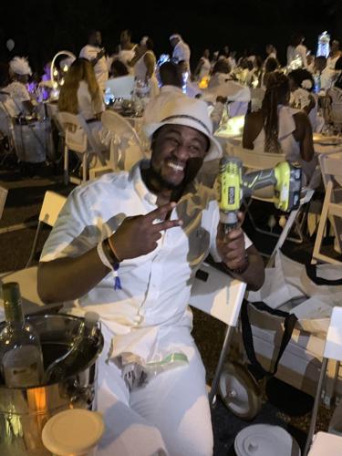 Candles, pearls and power tools ... the beauty of Dîner en Blanc ...