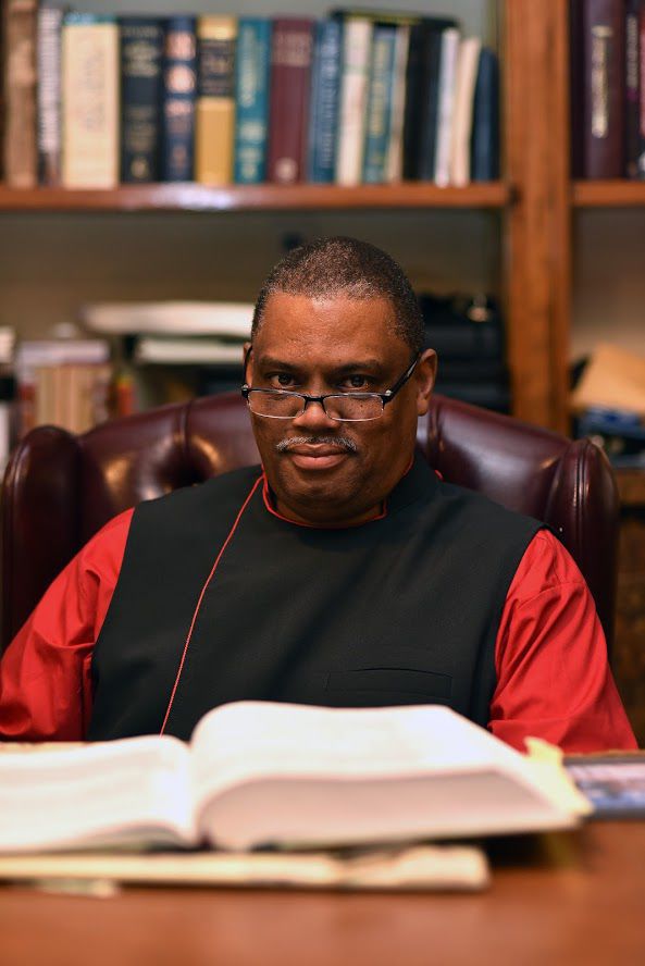 Shiloh Apostolic Temple: A sanctuary with a free private school ...