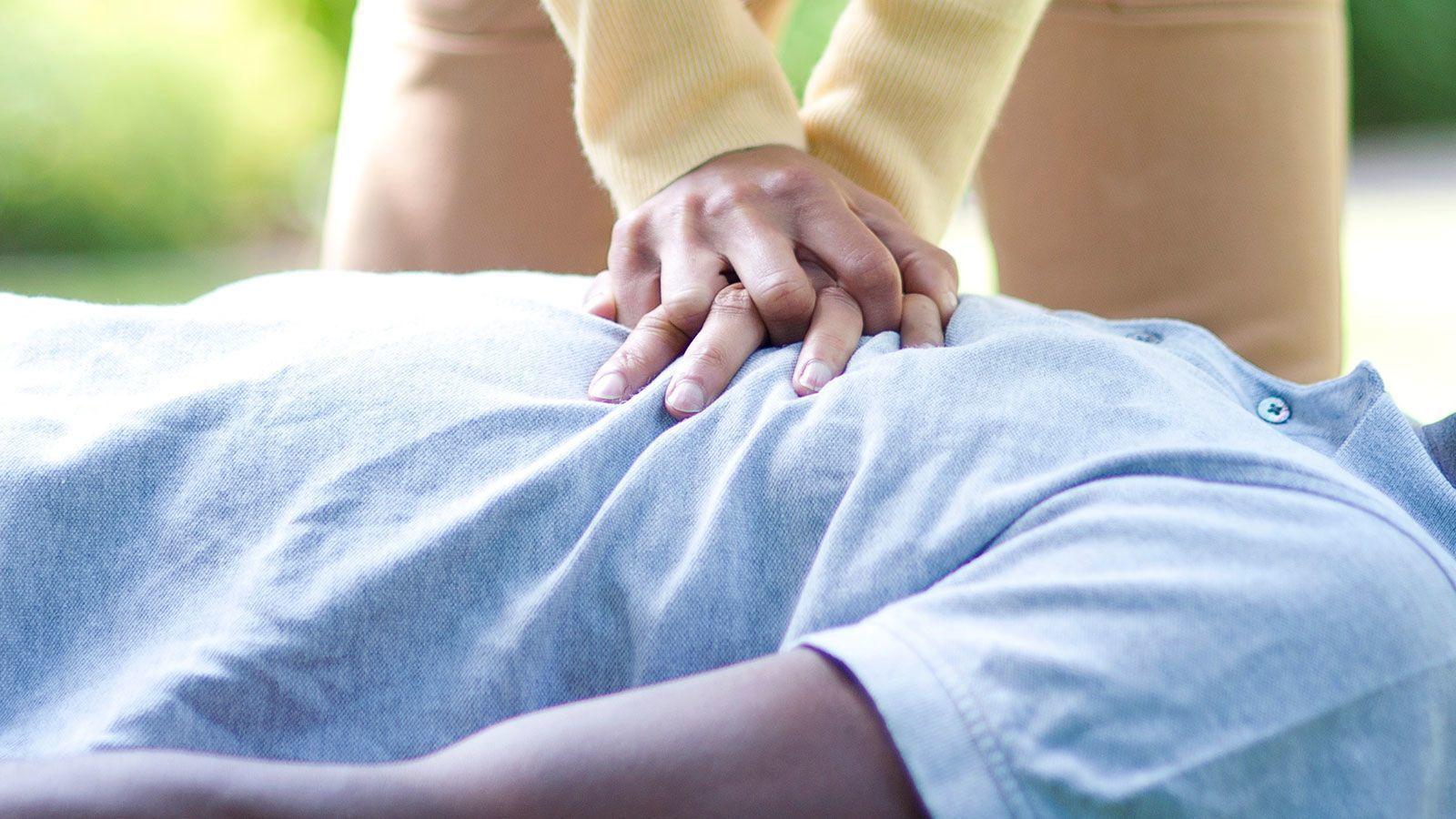 Tips to be Fit: When doing CPR, you can skip the mouth to mouth ...