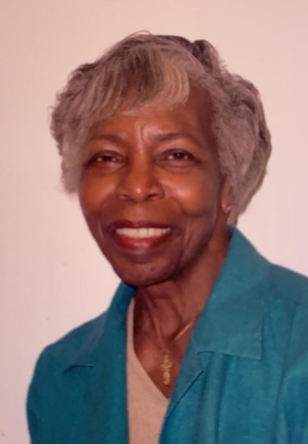 Phyllis Theresa Davidson Holden | Obituaries | phillytrib.com
