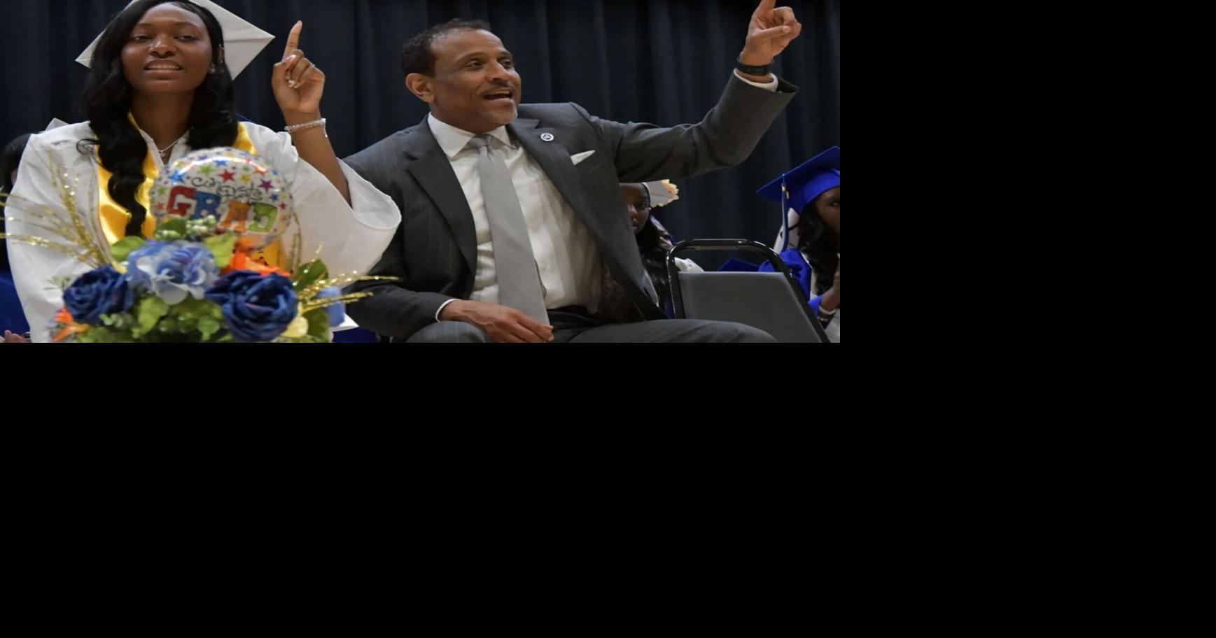 Philadelphia’s online school graduates largest class | Local News ...