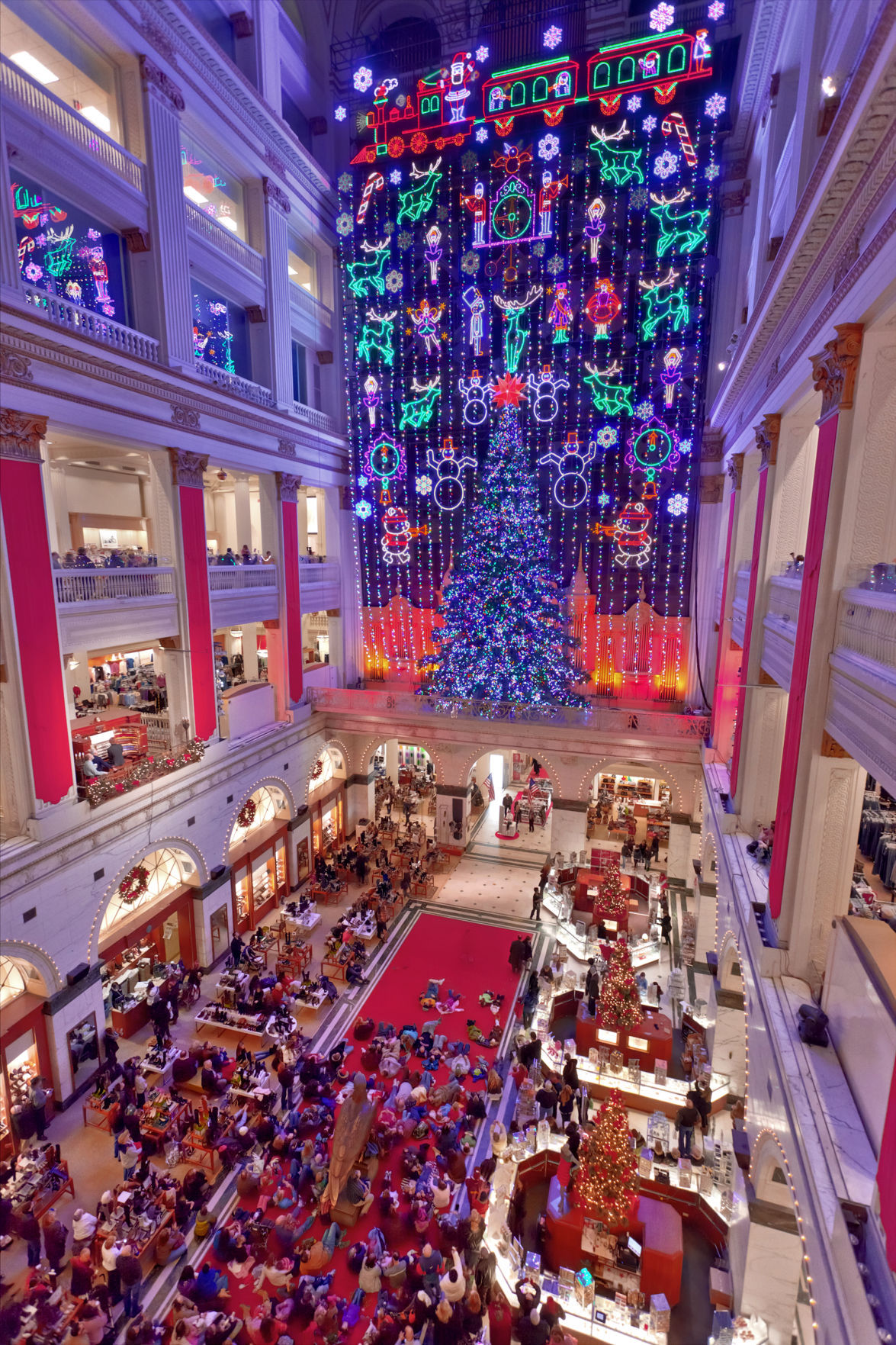 Christmas Light Show, Dickens Village return to Philly's Wanamaker ...
