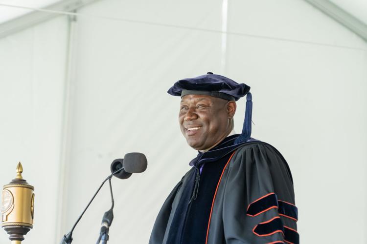 Attorney Benjamin Crump to 2020 Lincoln grads: ‘Go out and change the ...