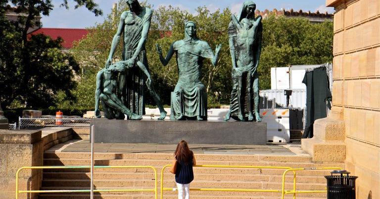 Two Philadelphia Art Museum sculptures are moving across town ...