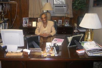 Bishop takes on prison, sentencing policies | Metros | phillytrib.com