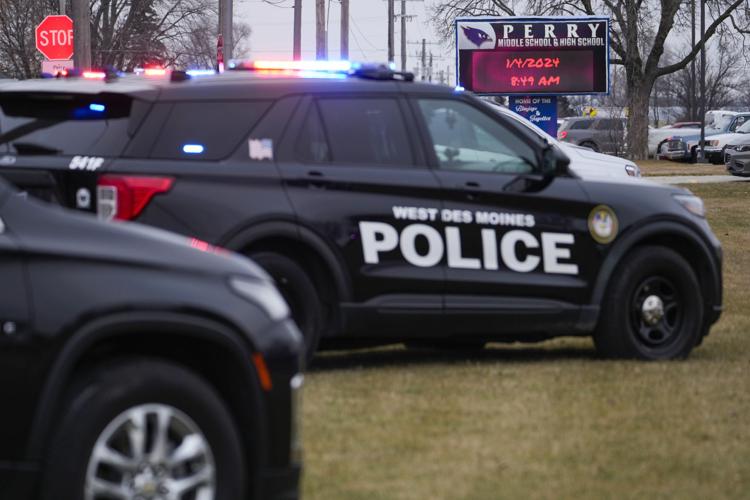 Police say 17-year-old killed a sixth grader and wounded five in Iowa ...