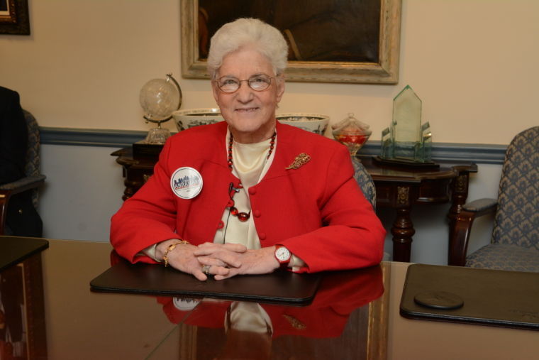 Lynne Abraham's poll shows her with a primary lead | News | phillytrib.com