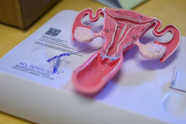 Painful IUD placement recorded by these women on their phones | Health ...