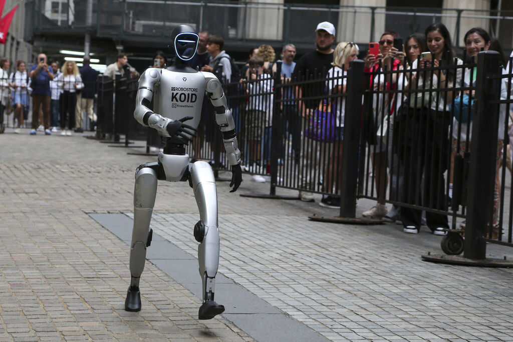 U.S. needs to control era of humanoid robots | Commentary | phillytrib.com