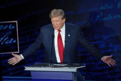 Trump shut out refugees but is making white South Africans an exception ...