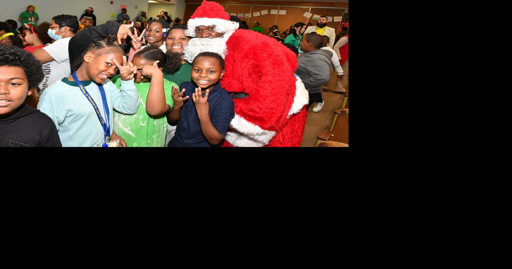 500 toys bring joy to students at Thomas G. Morton School in Southwest ...