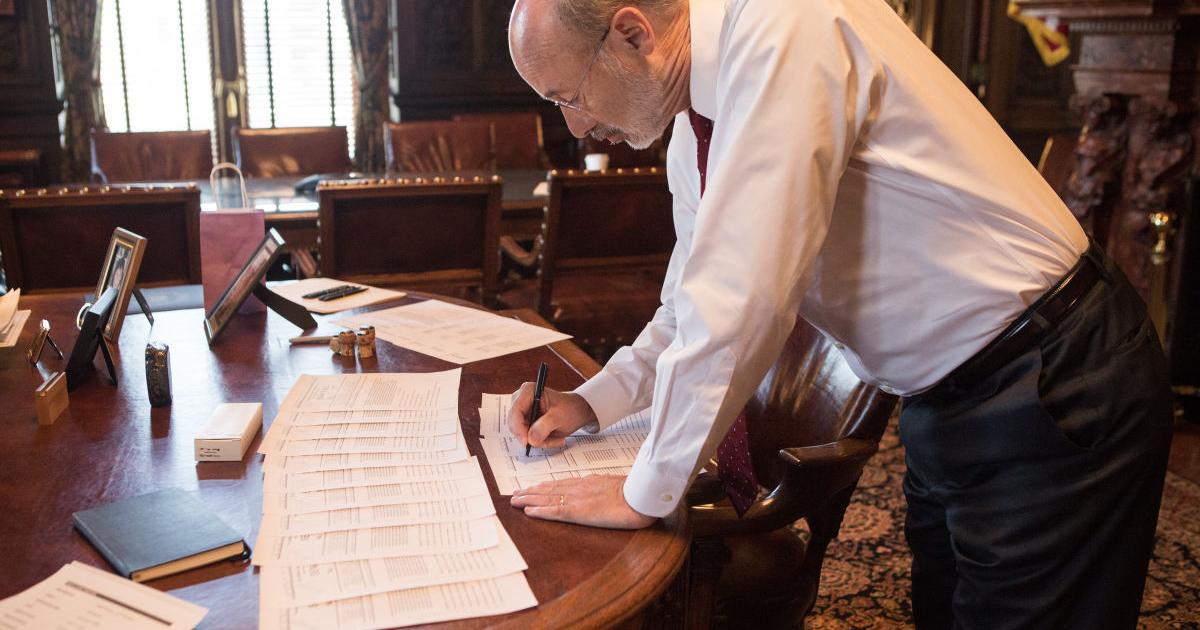 Wolf keeps promise in signing medical marijuana bill | News ...