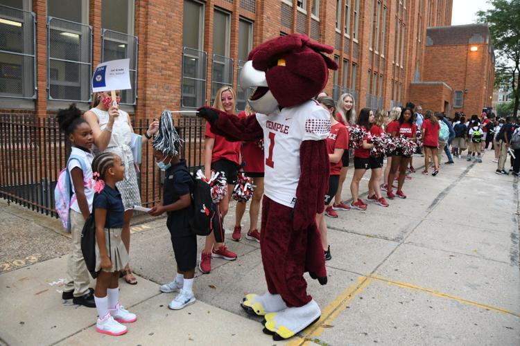 Philly school district opens the 2022-23 school year at Dunbar School ...