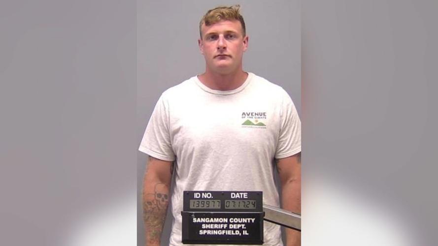 An Illinois woman was killed by a deputy after she called 911 ...