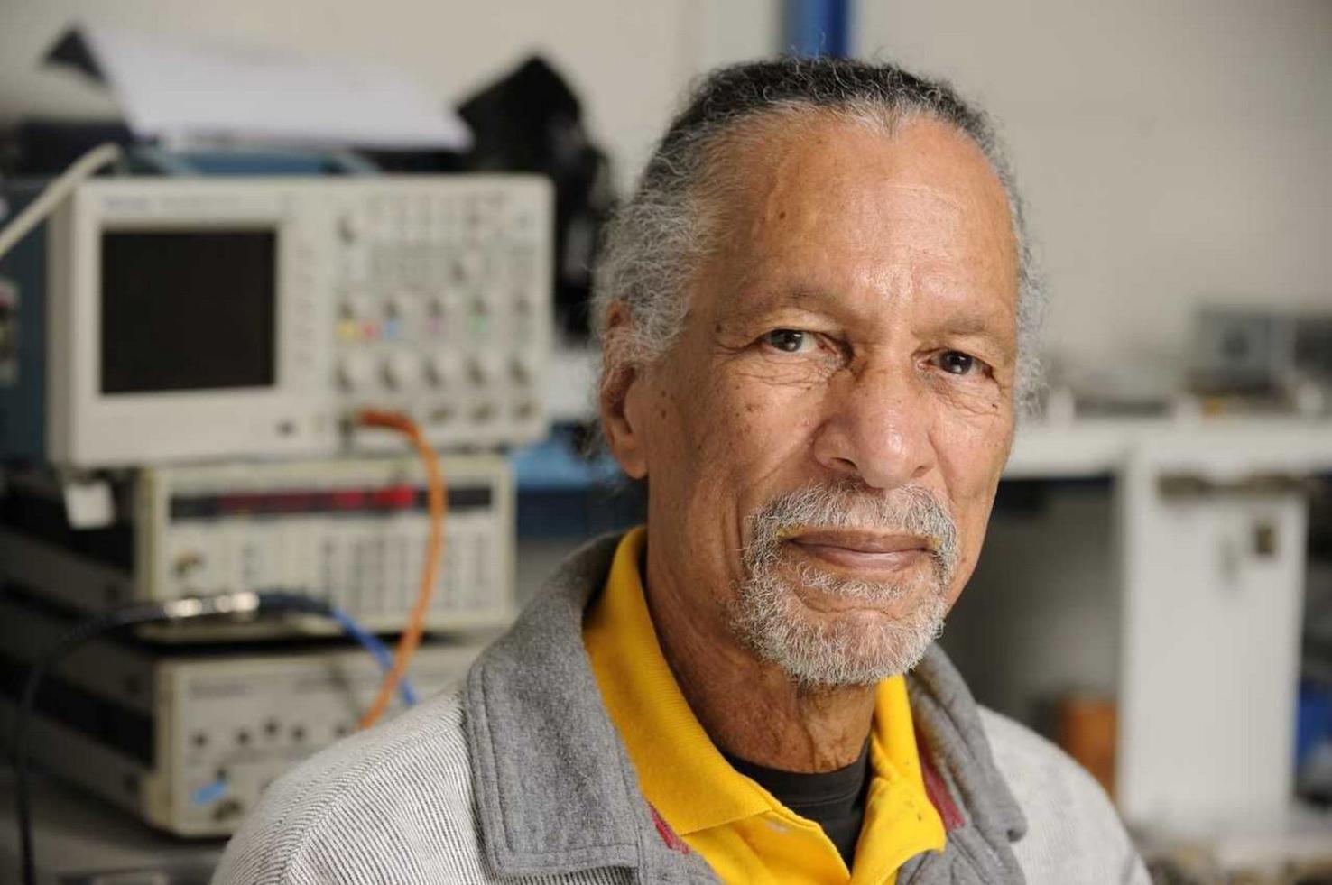 Temple-educated physicist to be first African American to receive John ...