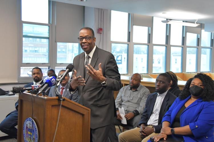 District partners with building trades union for apprenticeship ...