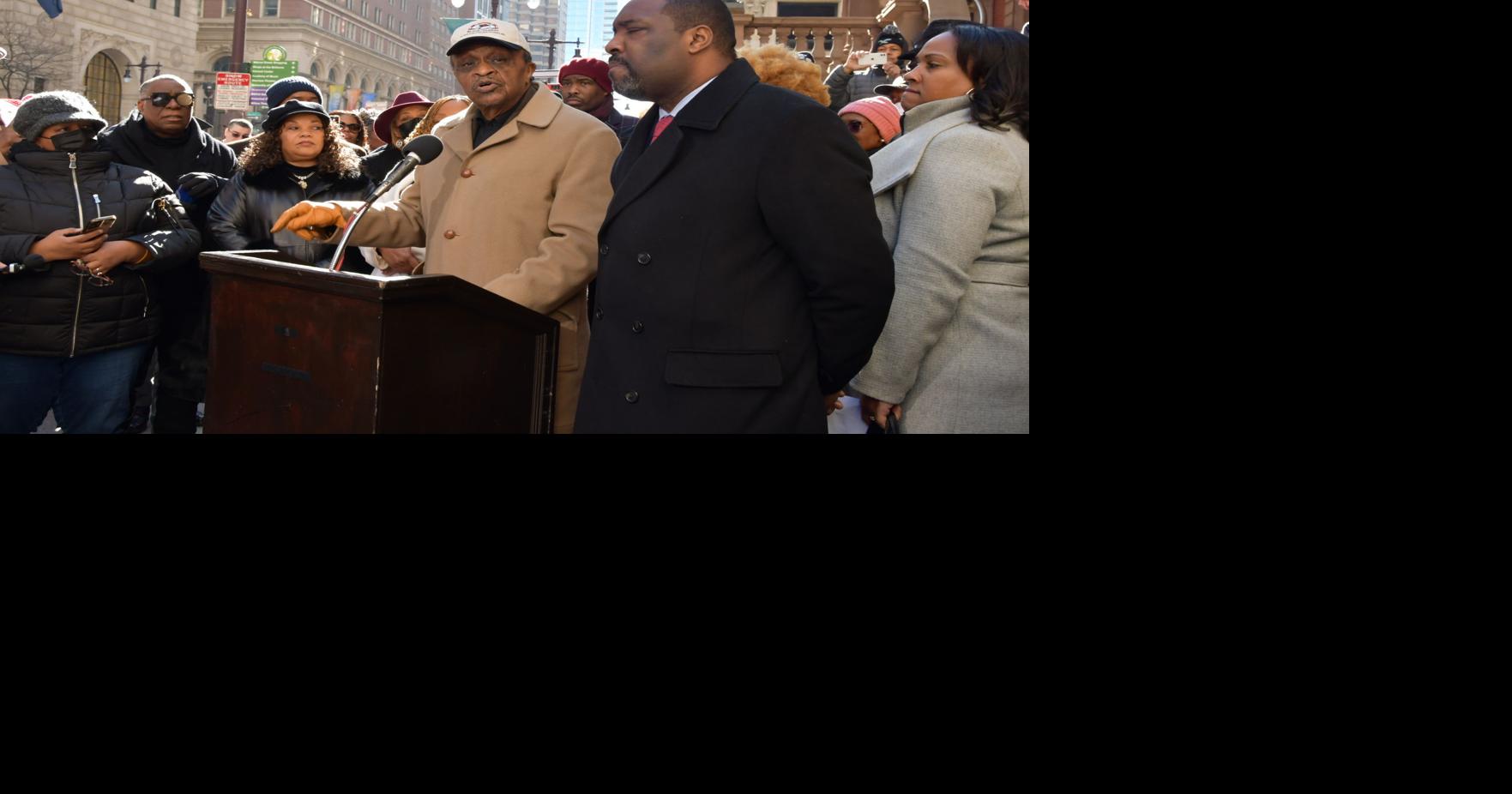 Gym gets Teamster's local backing; more backlash from Union League ...