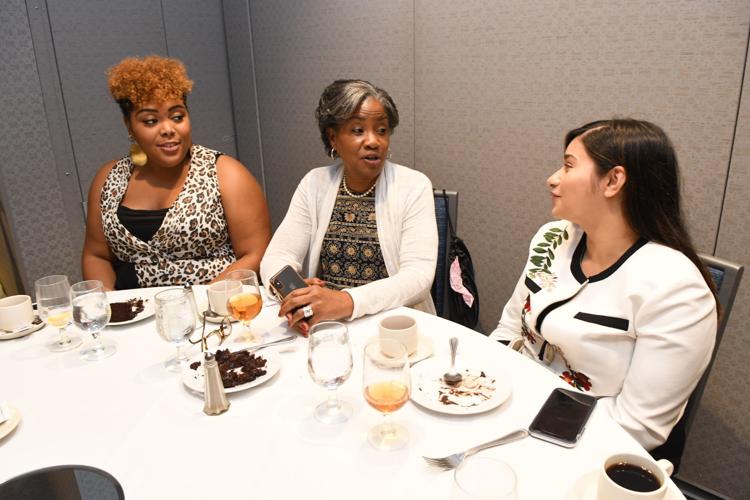 Philadelphia chapter of Chums offers mentorship to Evoluer House girls ...