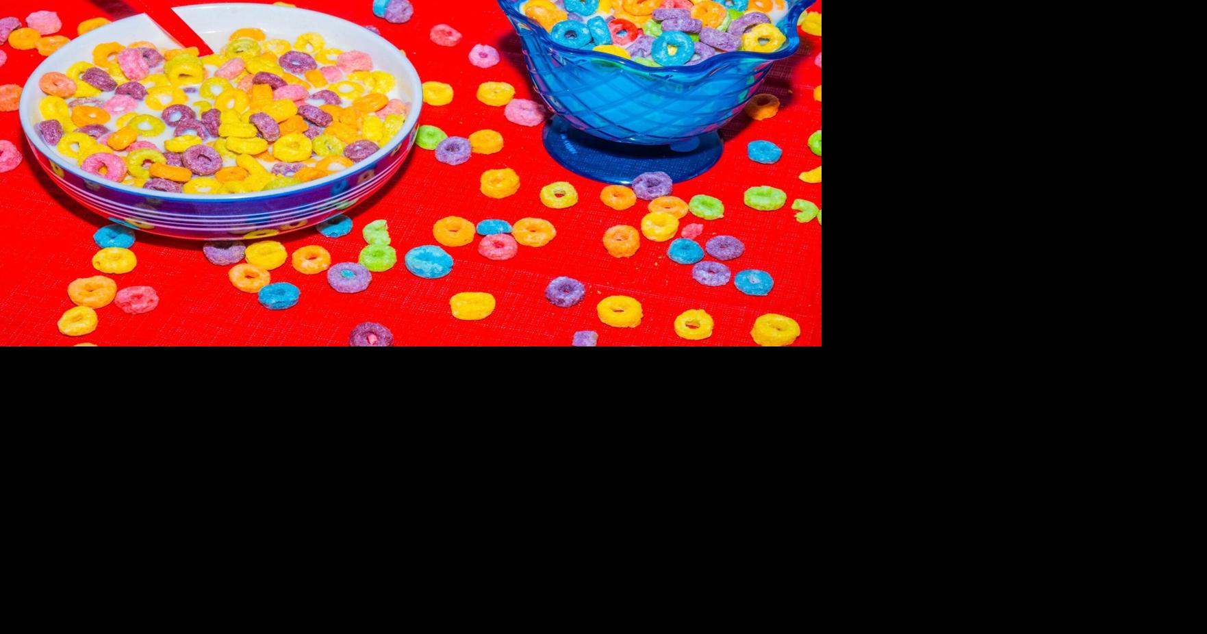Froot Loops cling to vivid colors as food makers face dye bans | Health ...