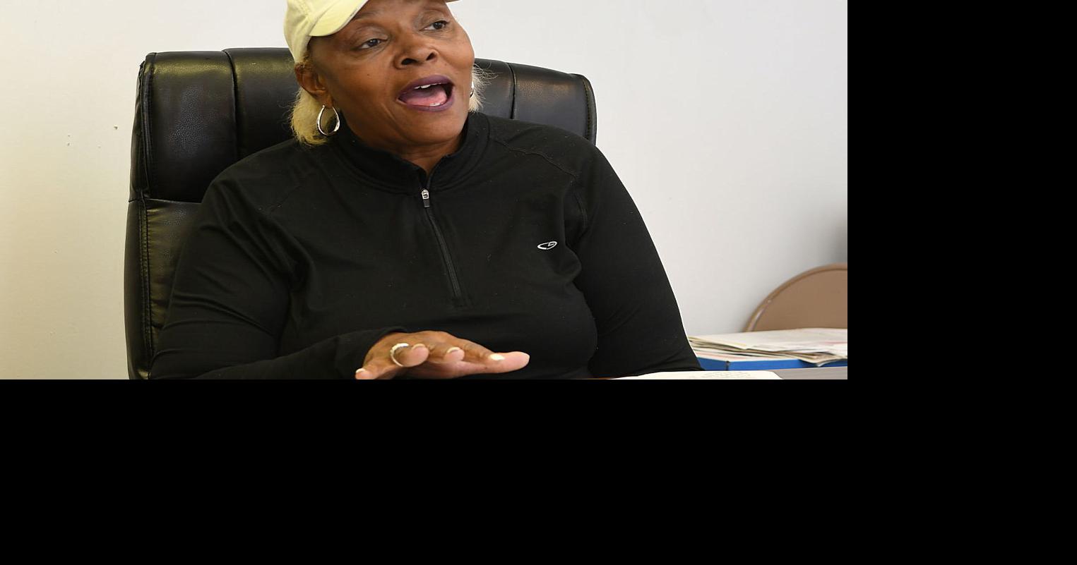 Mitchell: Why Paula Peebles' story of gun-selling cops can't be ...