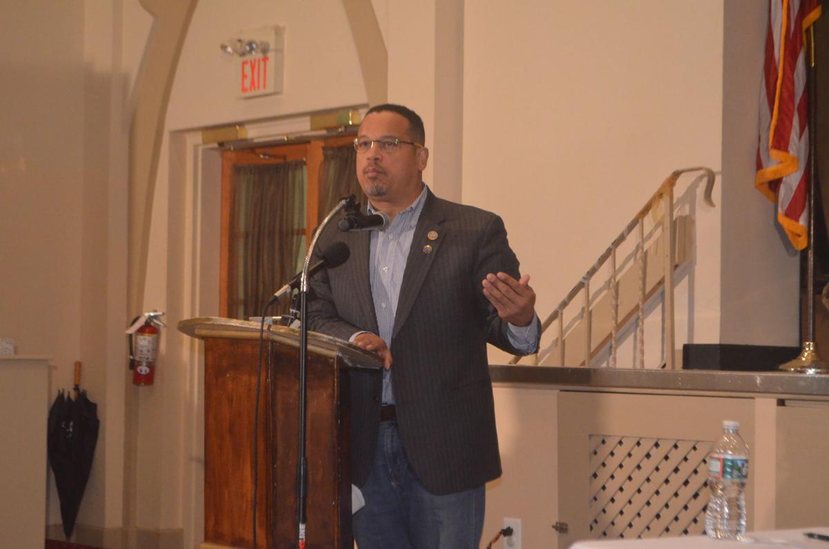 Keith Ellison urges Muslim engagement at Masjidullah | News ...