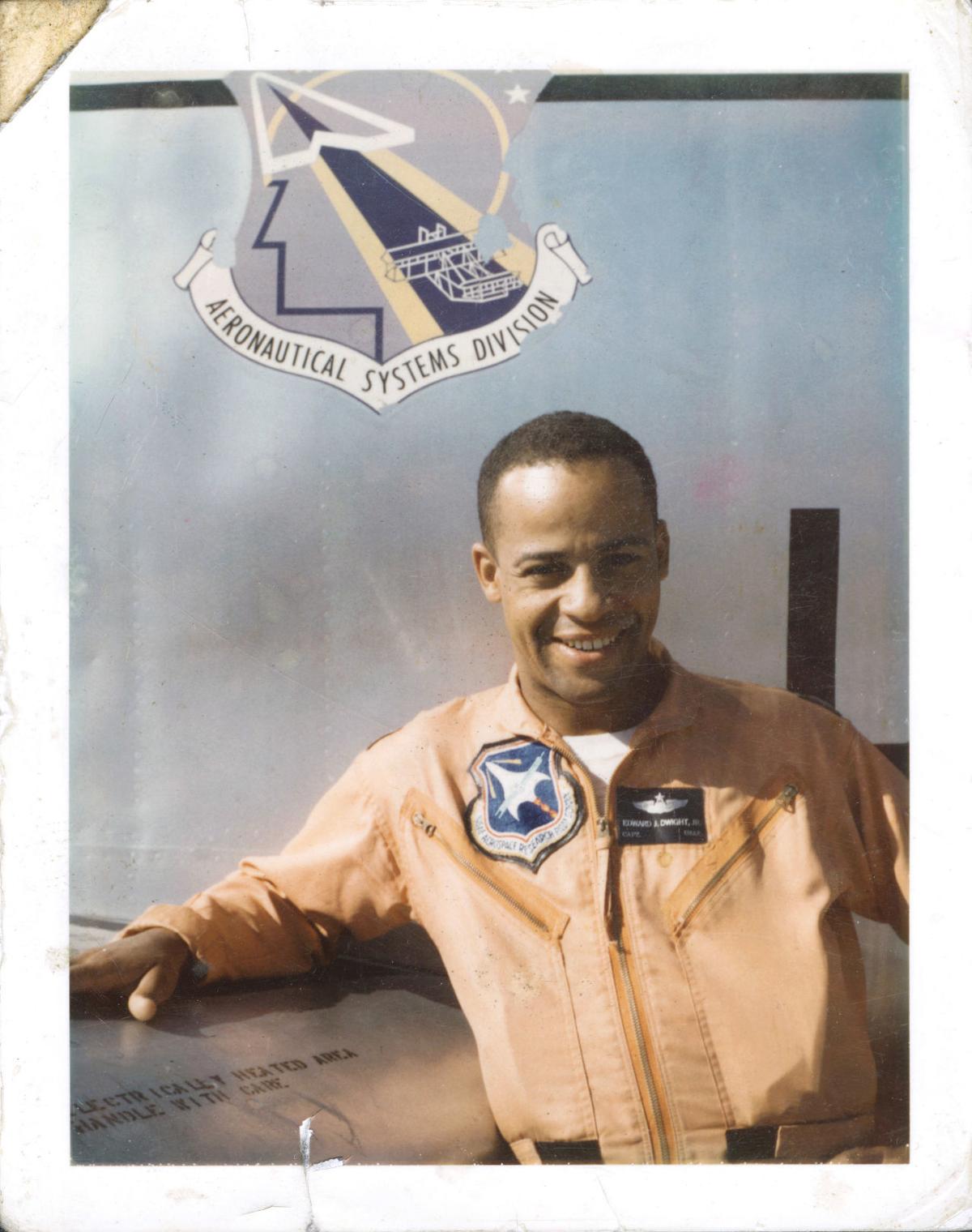 Ed Dwight was set to be the first Black astronaut. Here's why that ...