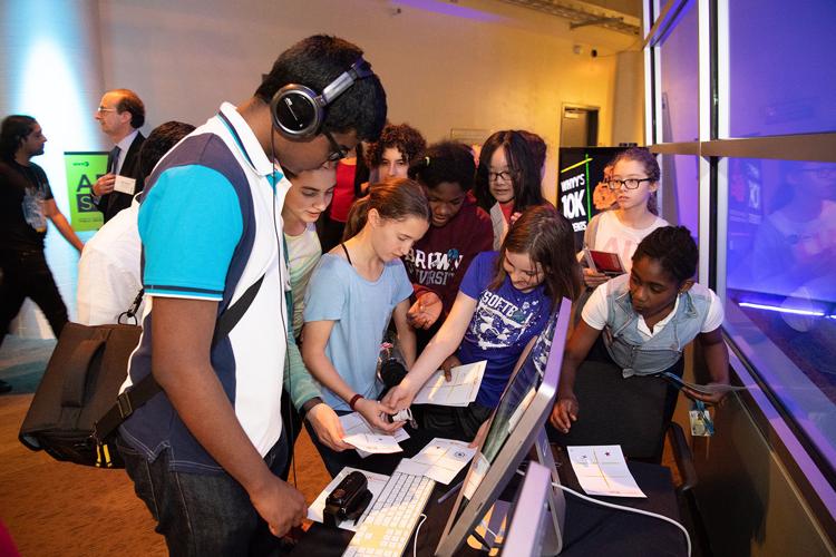 WHYY celebrates 10,000 students served | The Learning Key | phillytrib.com