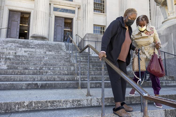 3 murder verdicts vacated in case investigated by killer cop | Across ...