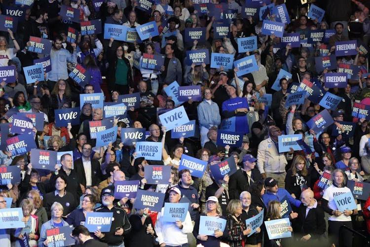 Barack Obama leads rally of thousands in North Philly for Kamala Harris ...