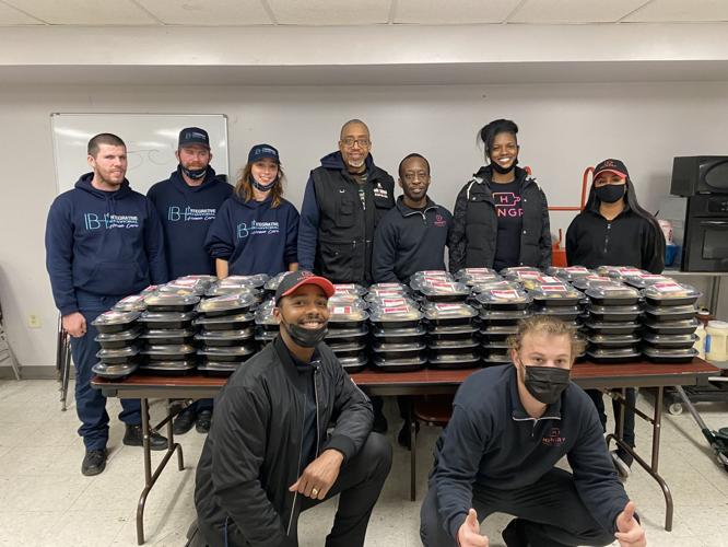 Kevin Hart & HUNGRY Donate over 1,000 meals to those in need ...