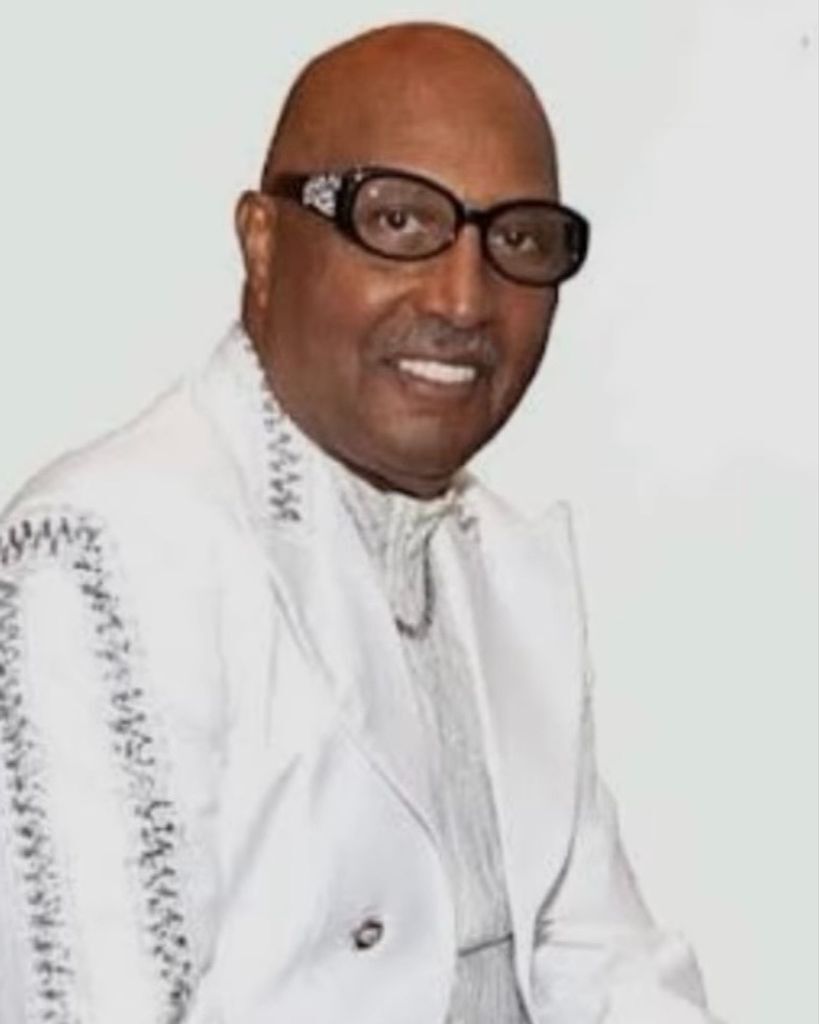 Antone L. “Chubby” Tavares, lead singer of R&B group Tavares, dies at ...