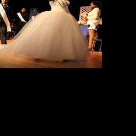 Miss Cheyney receives her crown | Metros | phillytrib.com