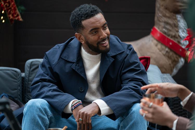 Etienne Maurice talks leading role debut in 'Mistletoe & Matrimony ...