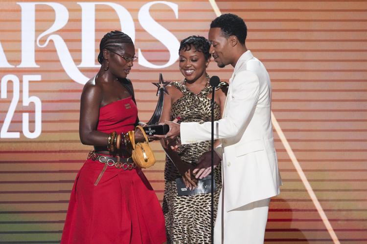 BET Awards bring star power as Doechii, Jamie Foxx, Mariah Carey shine ...