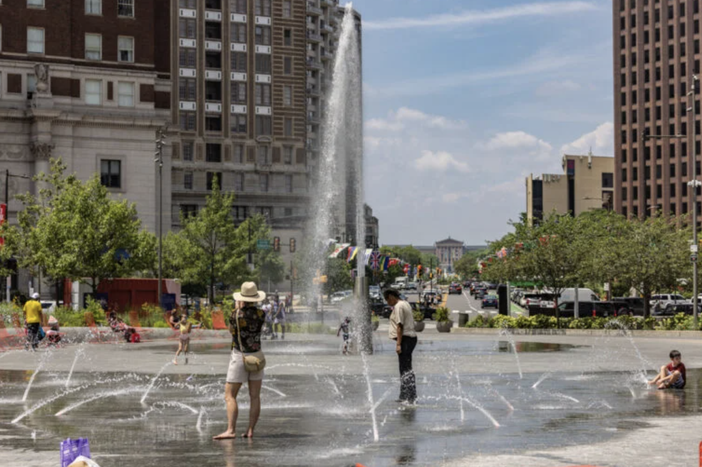 Why heat waves often bring air quality warnings to the Philadelphia ...