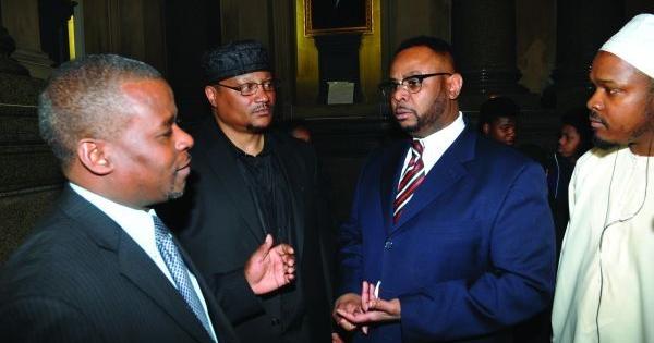 Muslim leaders denounce thieves in Muslim attire | News | phillytrib.com