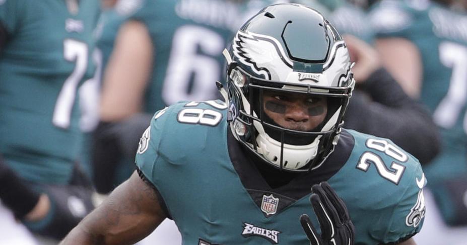 Ex-Eagles player pleads guilty to federal fraud charges related to ...