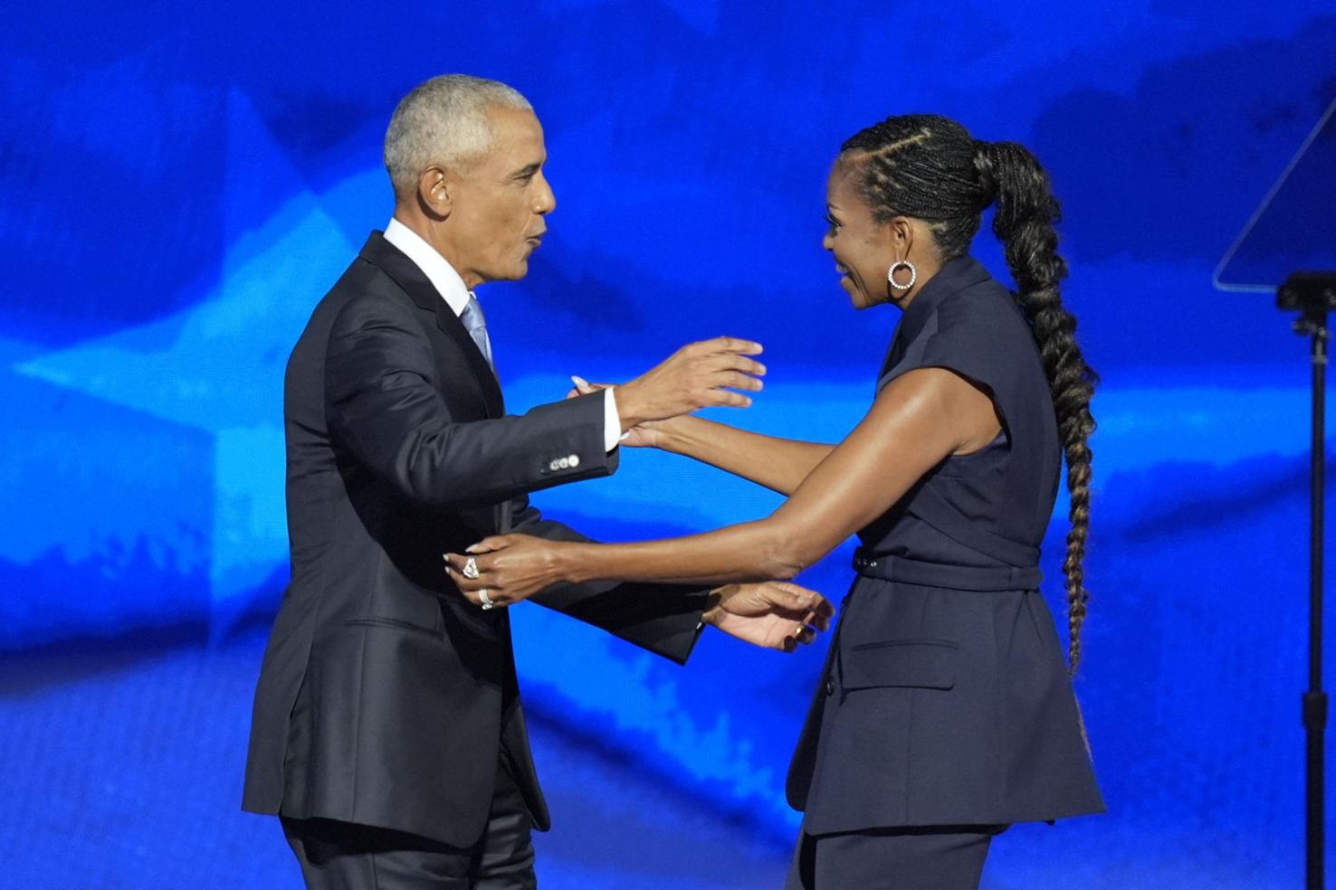 Trump shares racist video depicting Obamas as apes on Truth Social ...