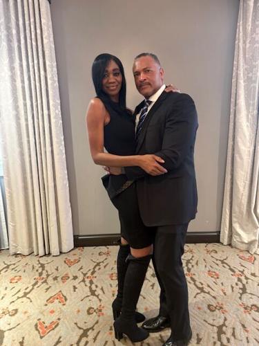 Viri Viginti Club of Philadelphia celebrates a long-awaited holiday ...