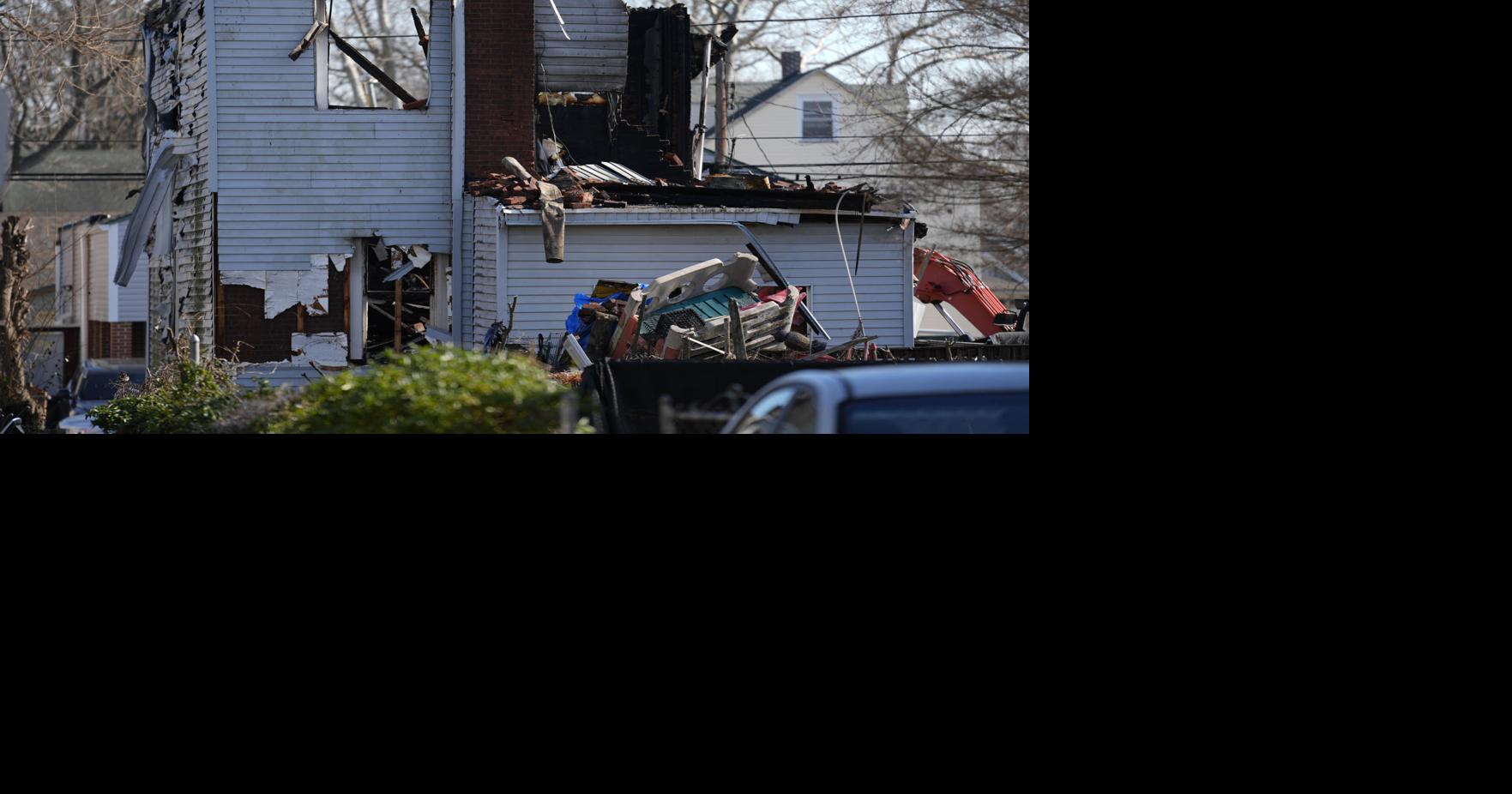 Officials describe how gunman killed 5 relatives and set Pennsylvania ...