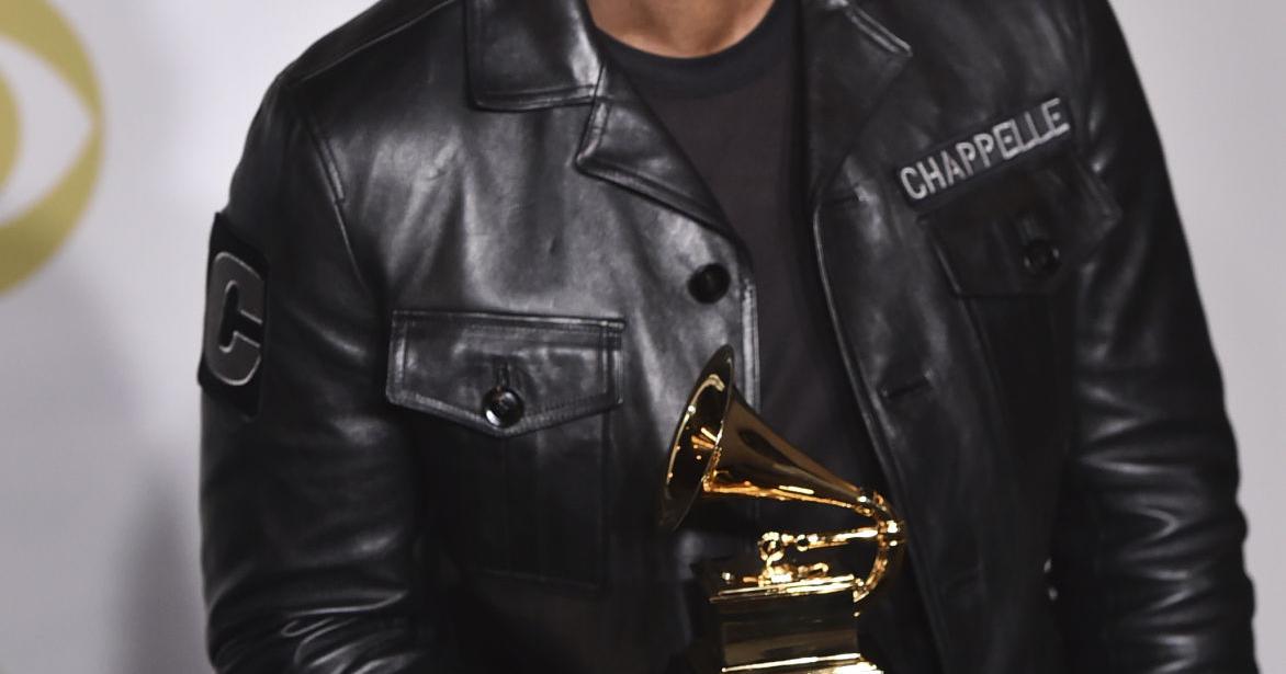 At Grammys, Dave Chappelle leads a comic interlude | Entertainment ...