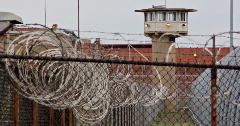 COVID-19’s fall rise hitting state and city prisons, too | Local News ...