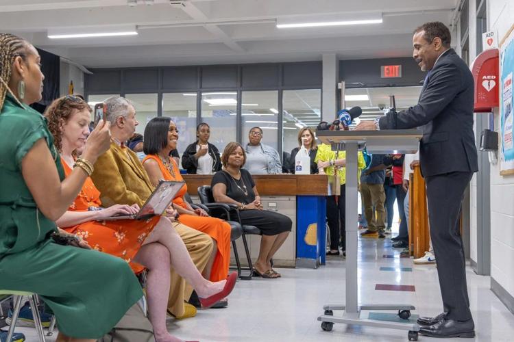 Joyce Abbott, inspiration for ABC’s hit TV show, honored with portrait ...